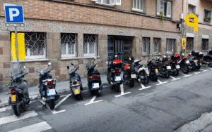 ️ Tipos y medidas de plazas de parking aparcamiento en España